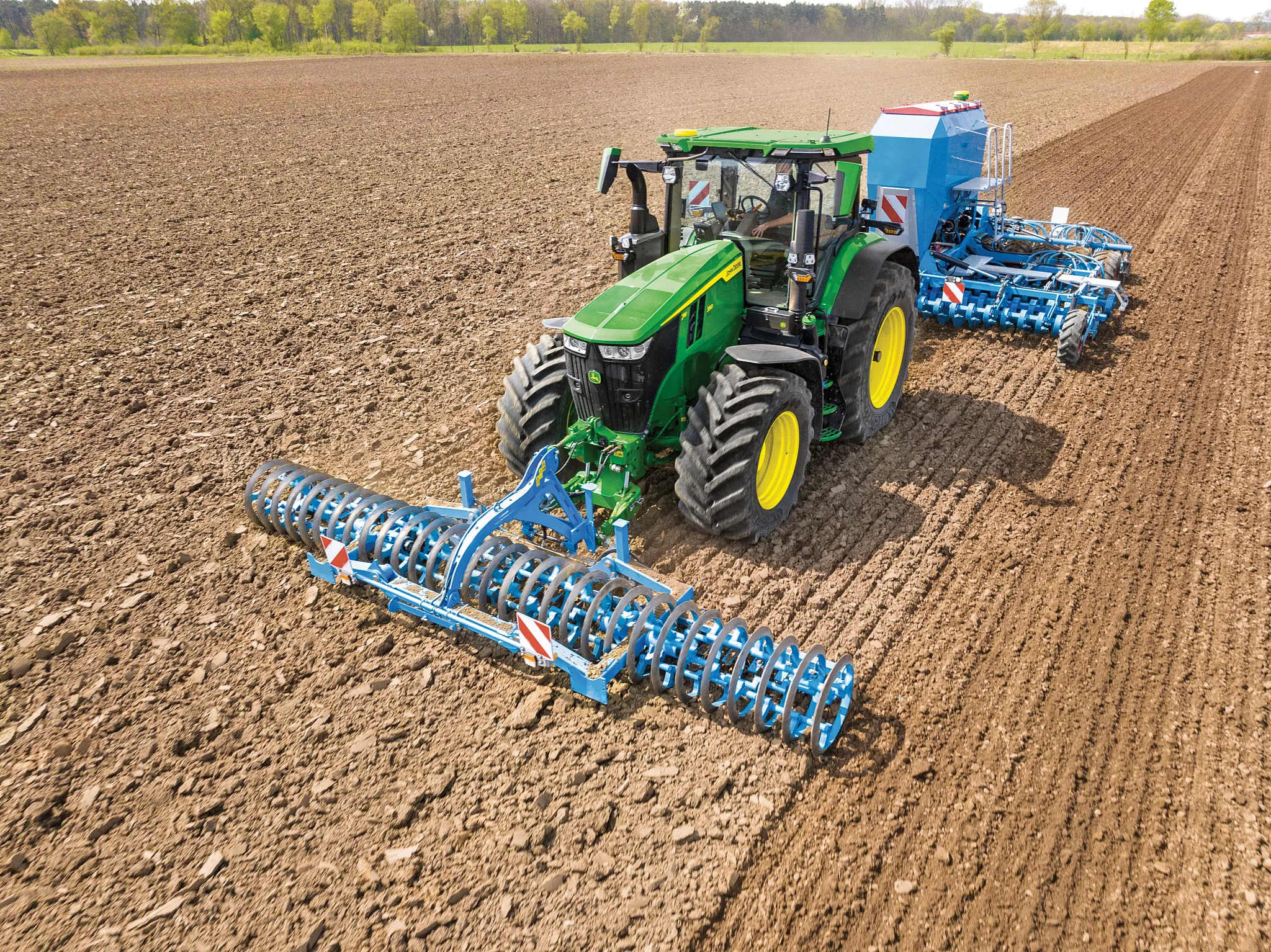 7R 350 Large Tractors | John Deere IE
