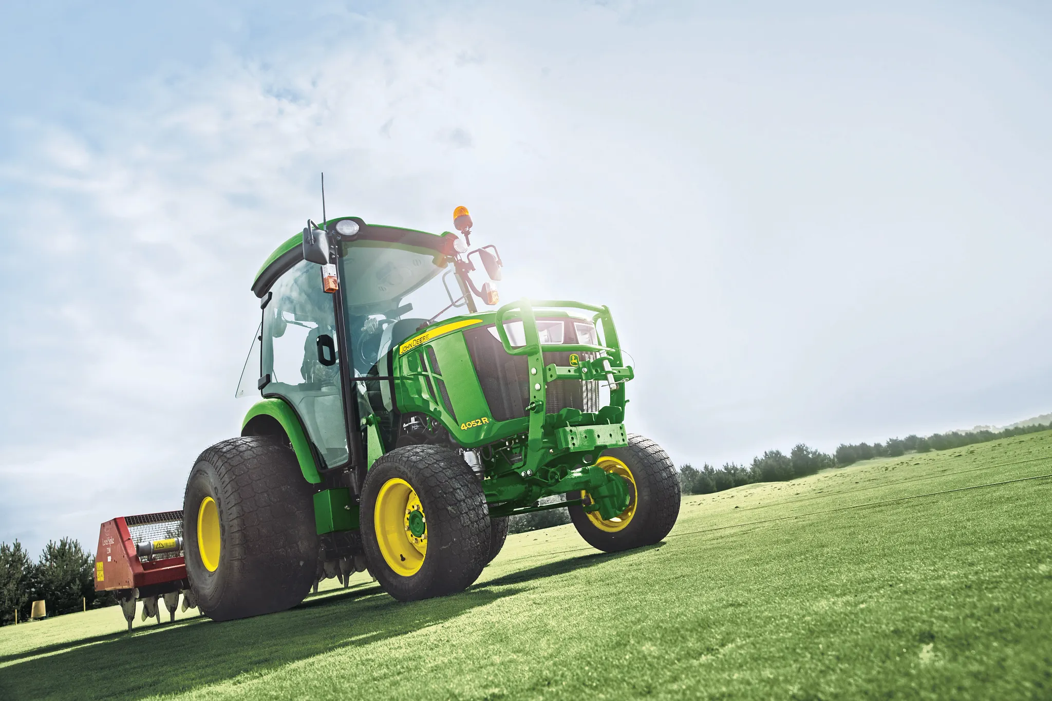 4066R Compact Tractors | John Deere UK