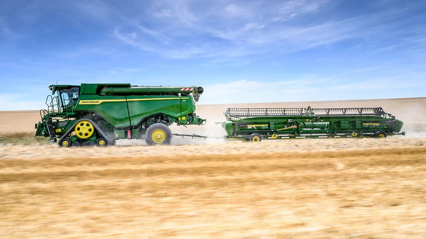 X9 1100 Combines | John Deere UK