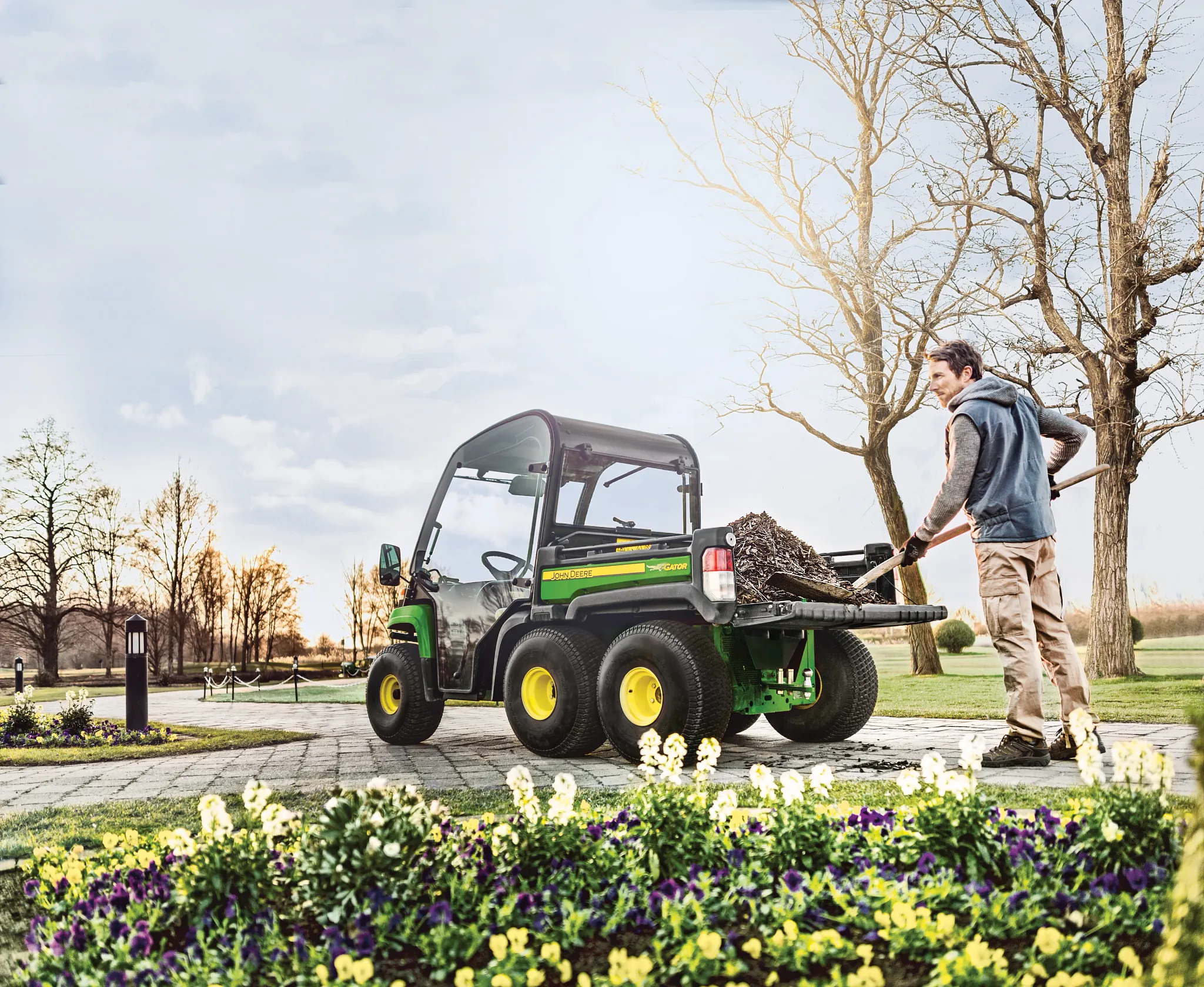 TH 6X4 Work Utility Vehicles | John Deere UK