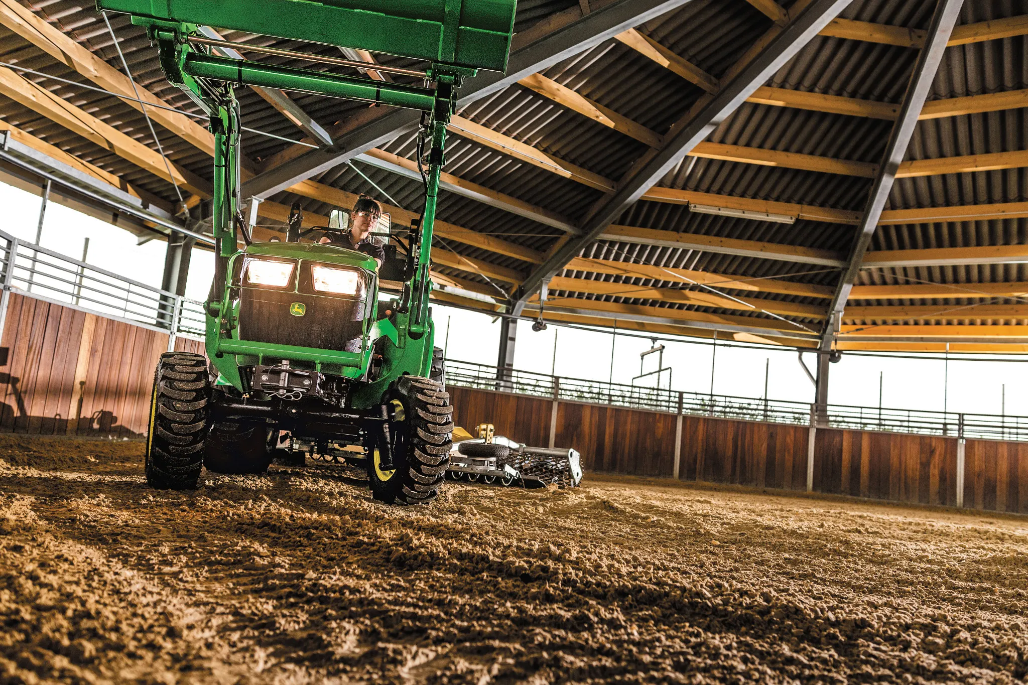 3038E Compact Tractors | John Deere UK