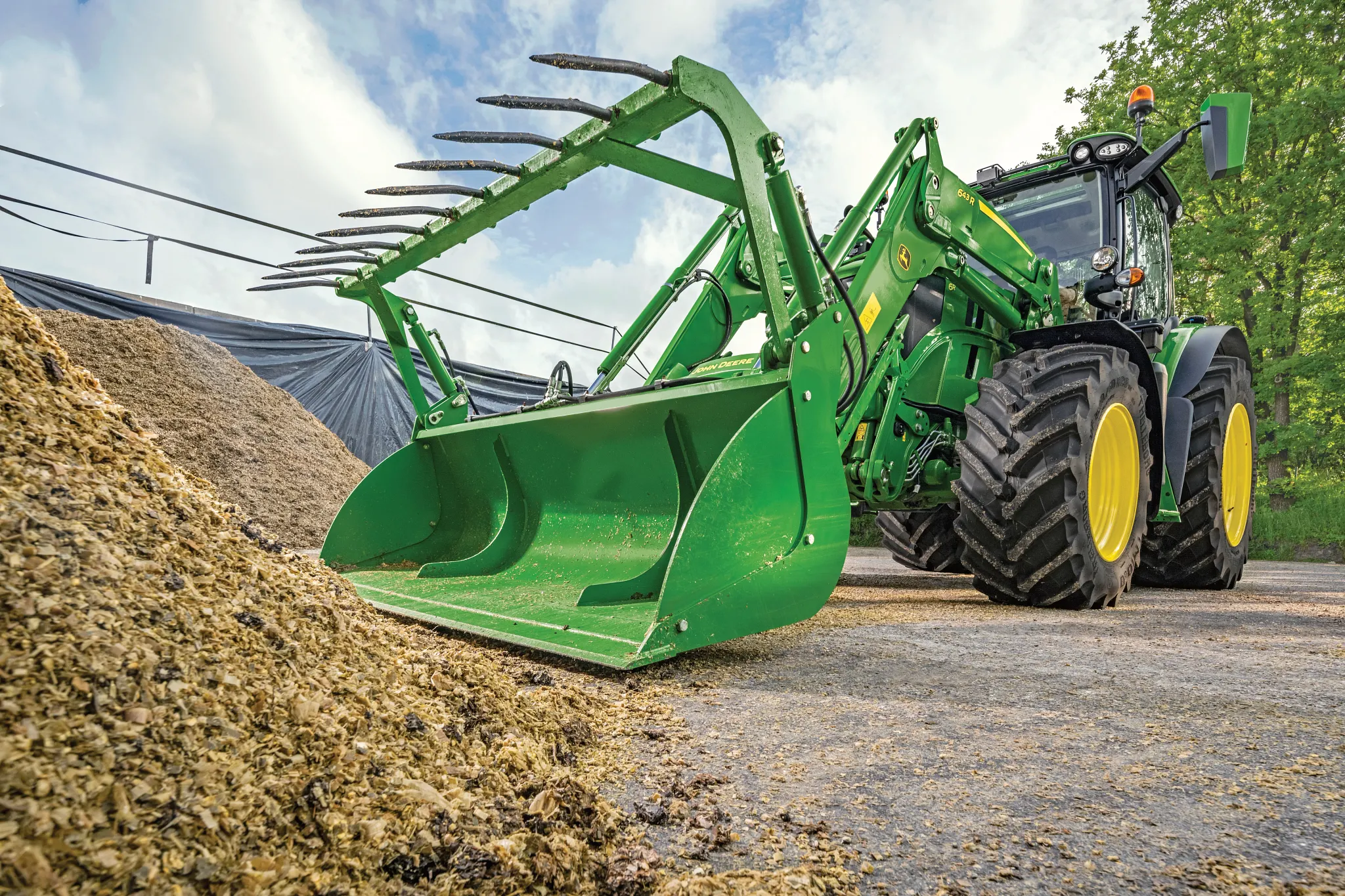 543R Front Loaders | John Deere UK