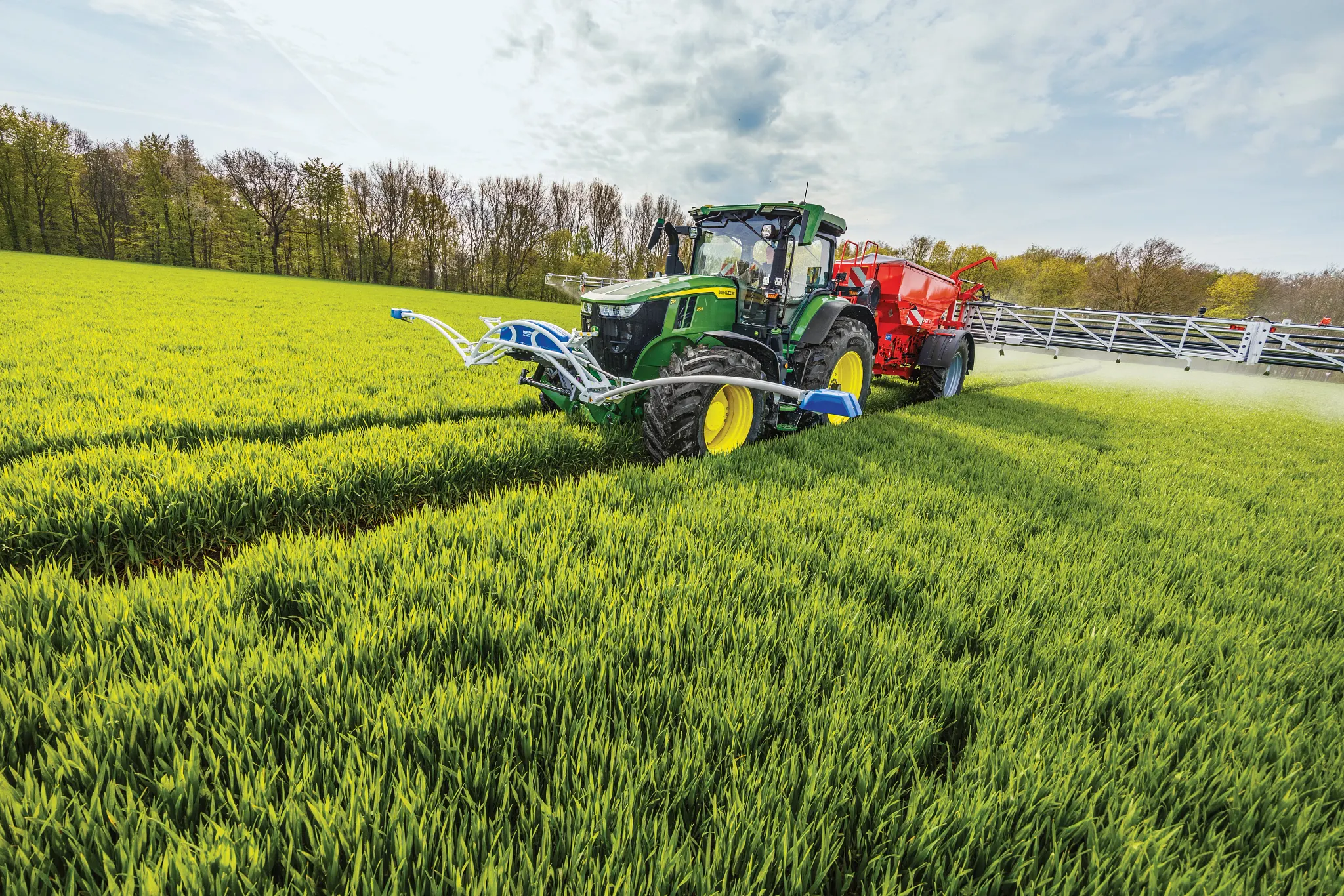 7R 330 Large Tractors | John Deere IE