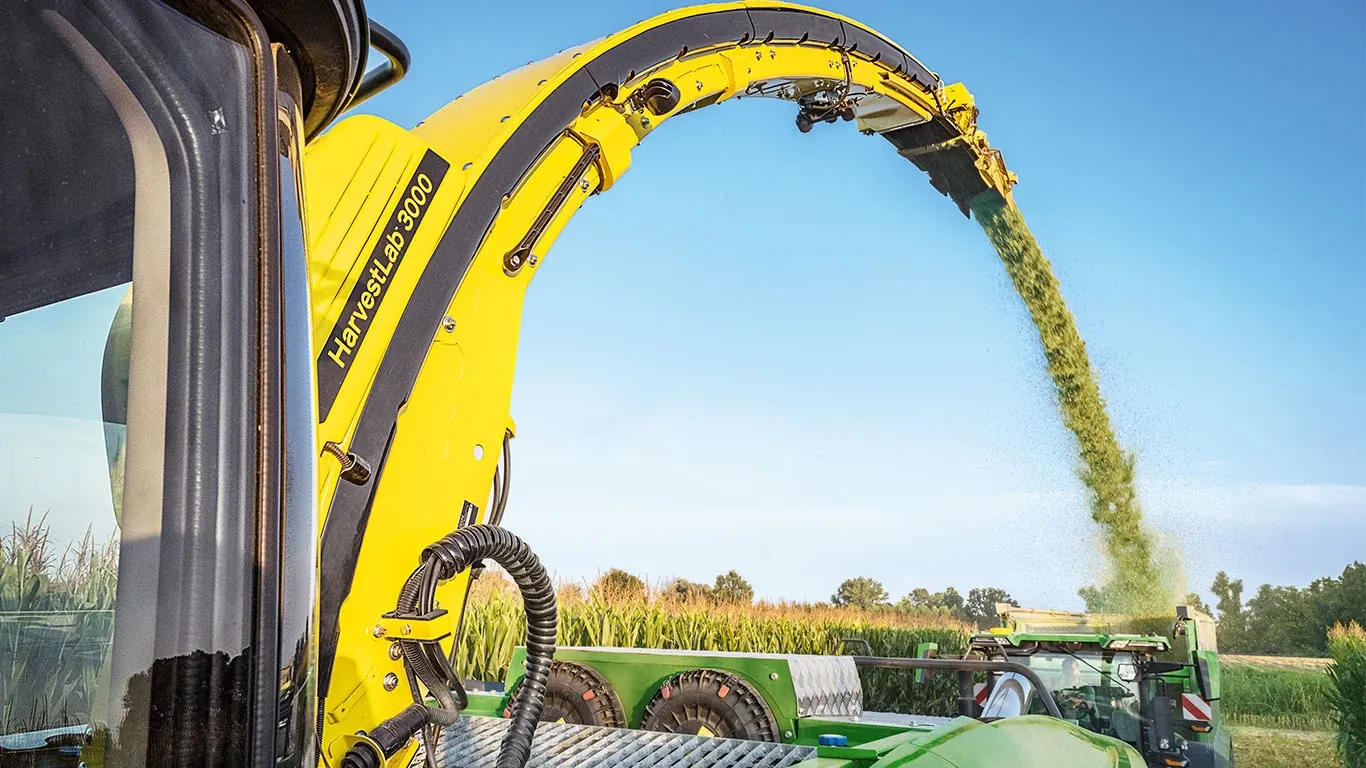 HarvestLab™ 3000 Precision Agriculture Solutions | John Deere IE