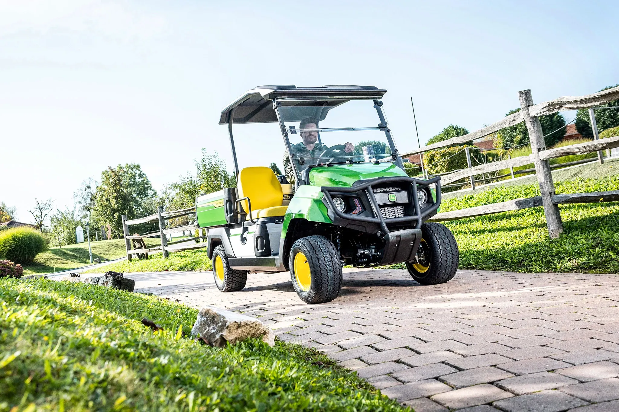 Gator™ GS Petrol Work Utility Vehicles | John Deere UK