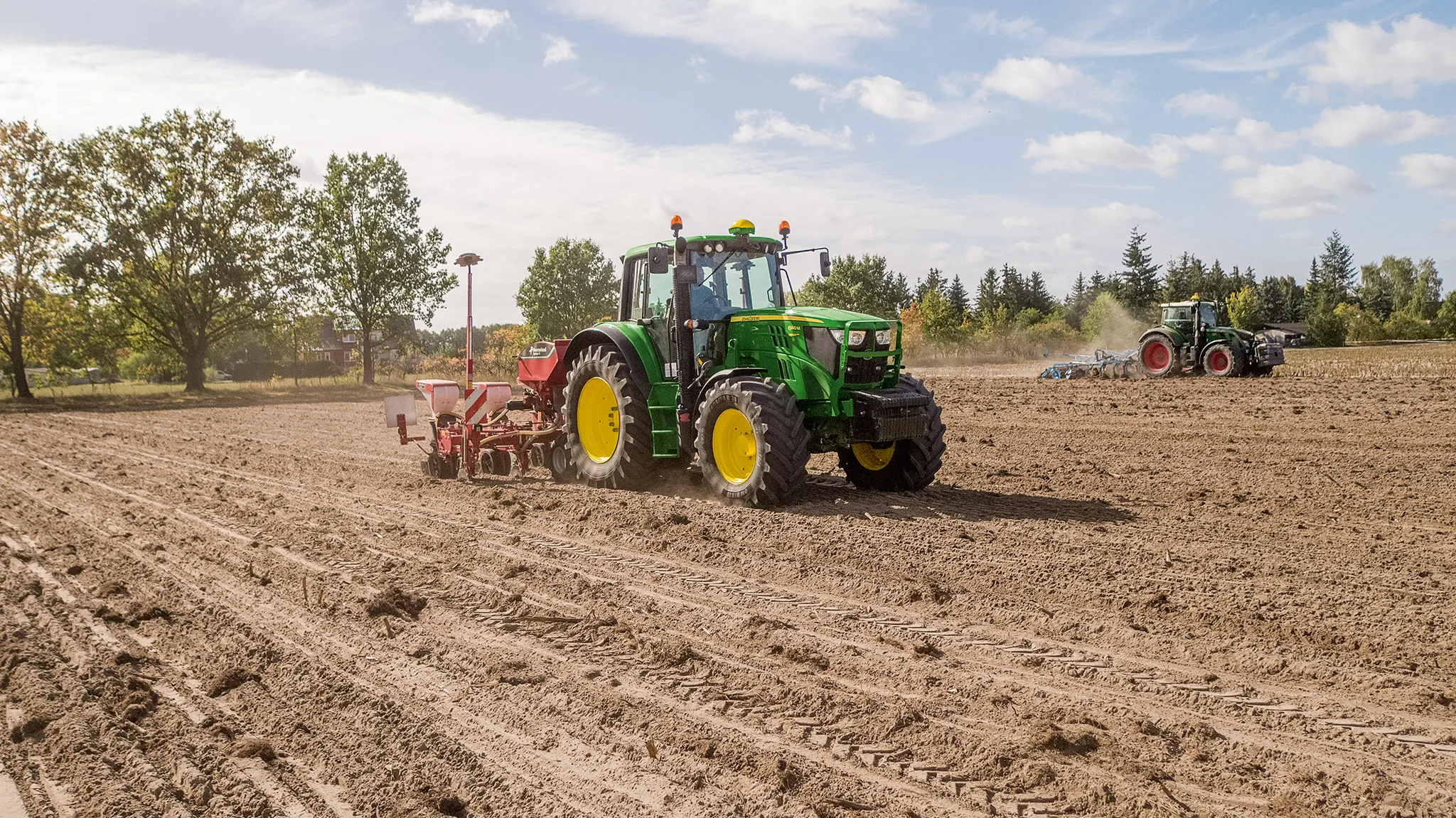 AutoTrac™ Universal 300 Precision Agriculture Solutions | John Deere UK