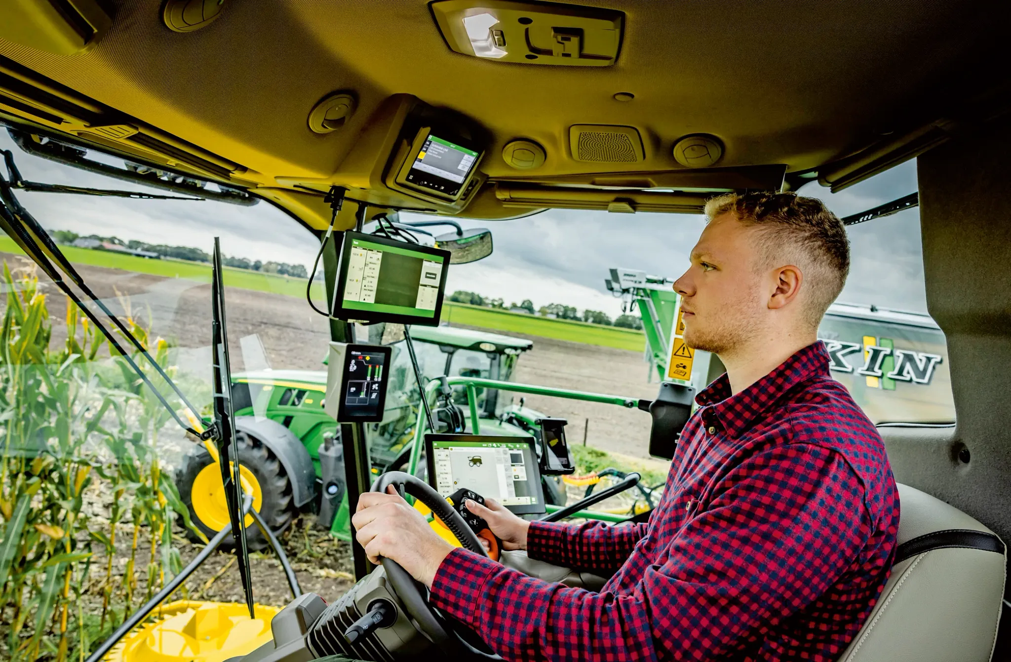 F9 1000 Forage Harvesters | John Deere UK