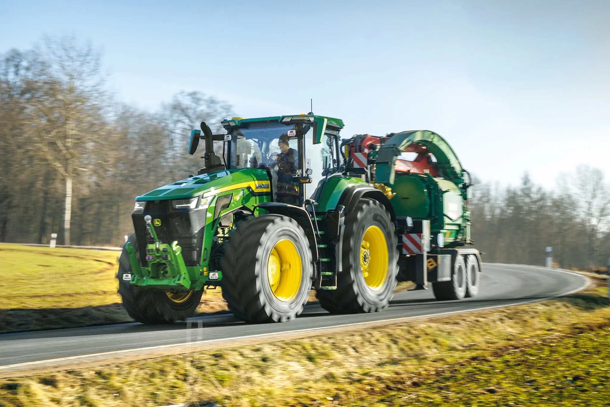 8R 540 Large Tractors | John Deere UK