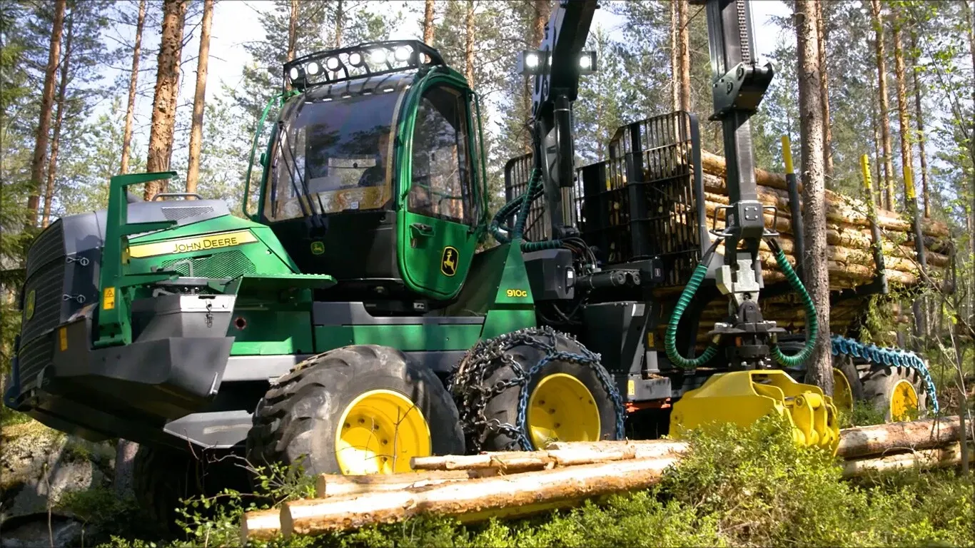 910G Forwarders | John Deere IE
