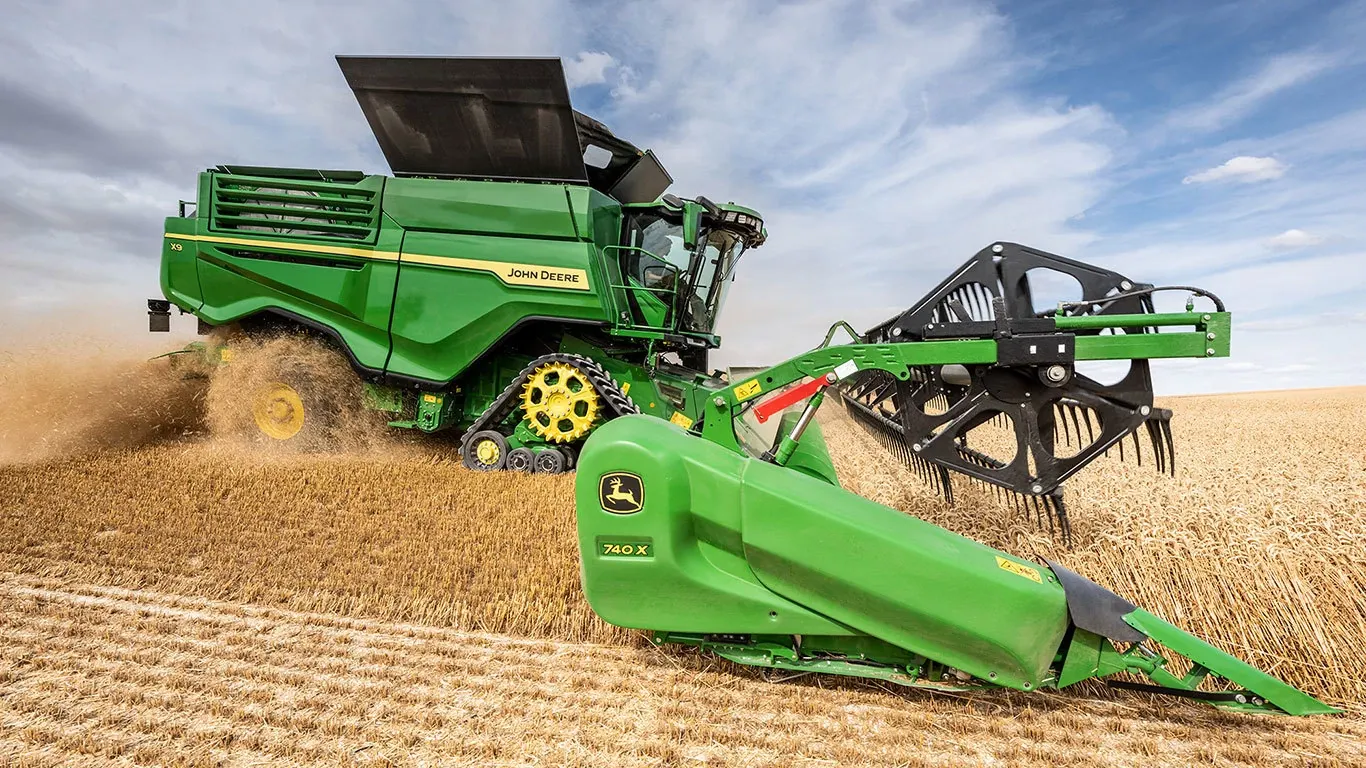 X9 1100 Combines | John Deere UK