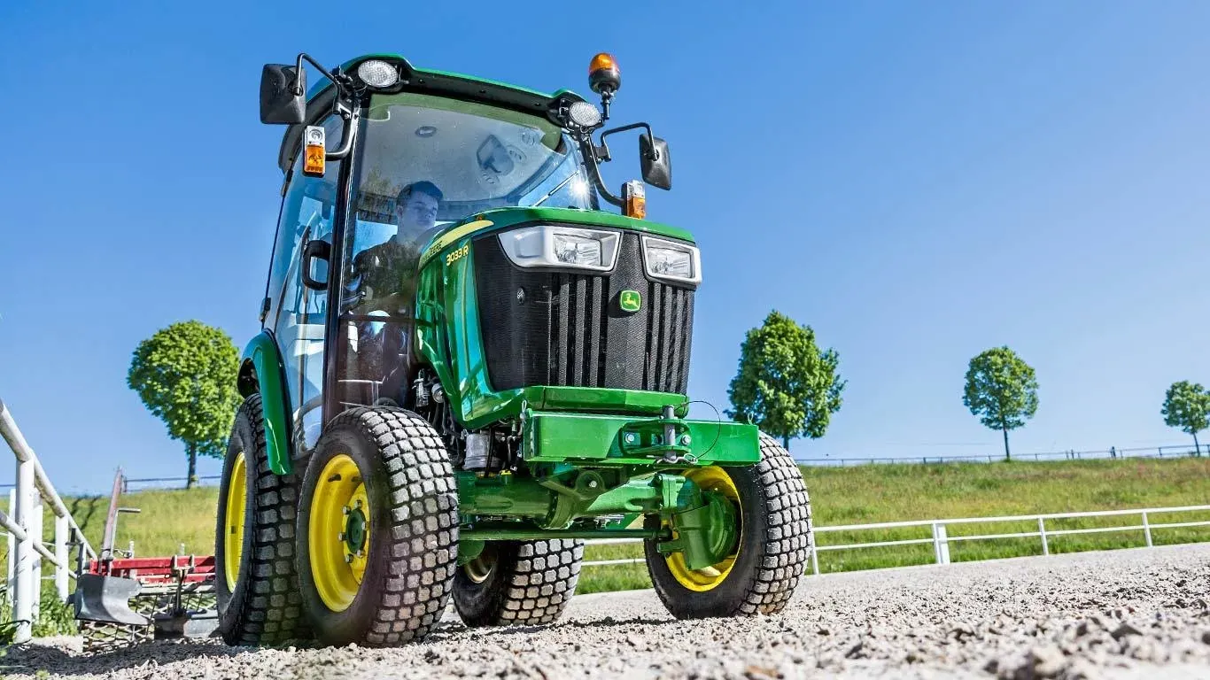 3039R Compact Tractors | John Deere UK