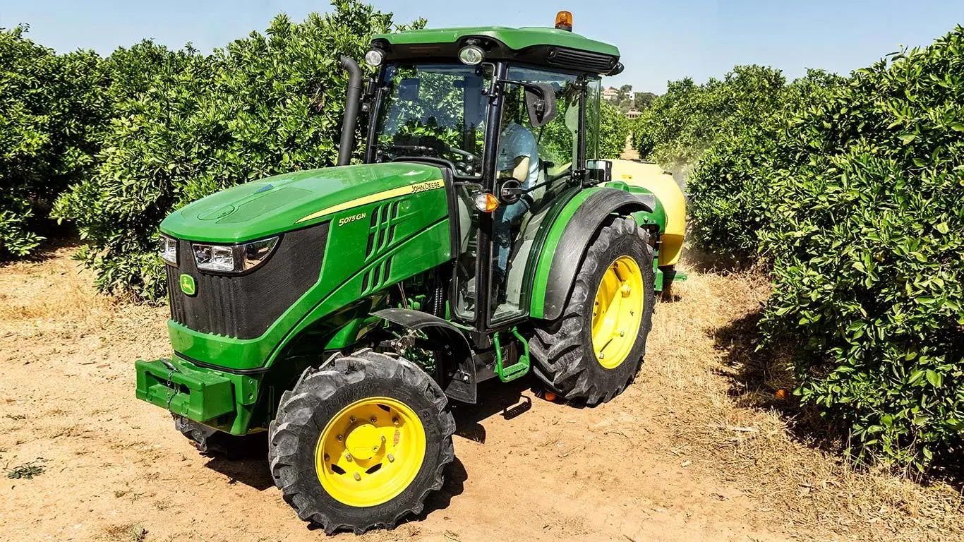 5075GN Mid-Size Tractors | John Deere UK