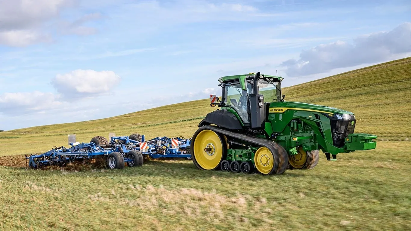 8RT 340 Large Tractors | John Deere IE