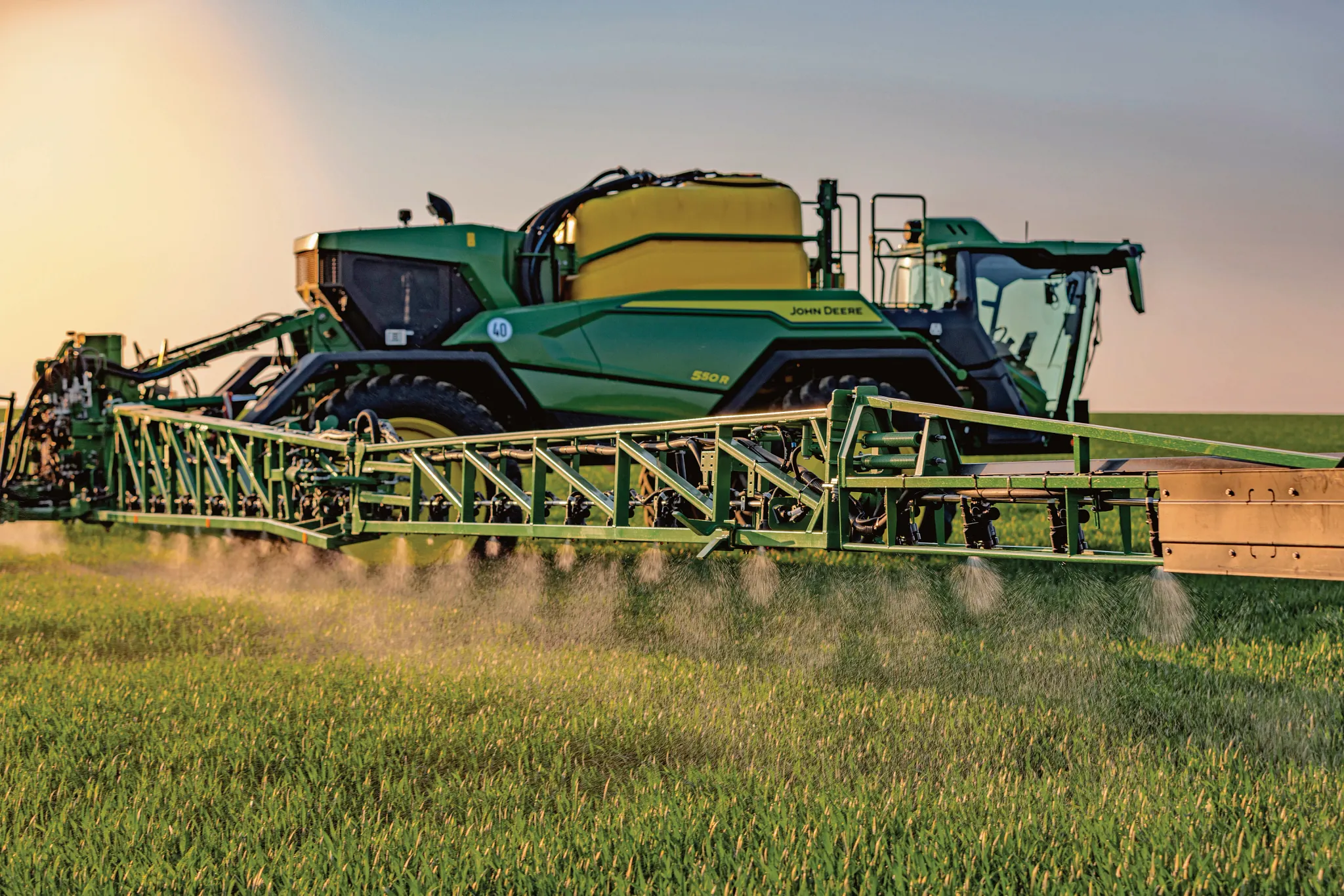 550R Self-Propelled Sprayers | John Deere IE