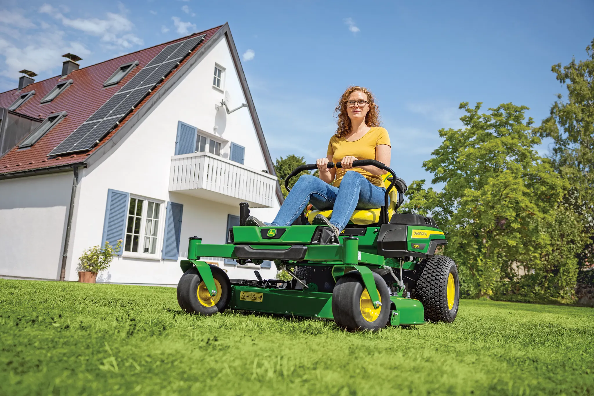 Z320R Residential Lawn Mowers | John Deere UK