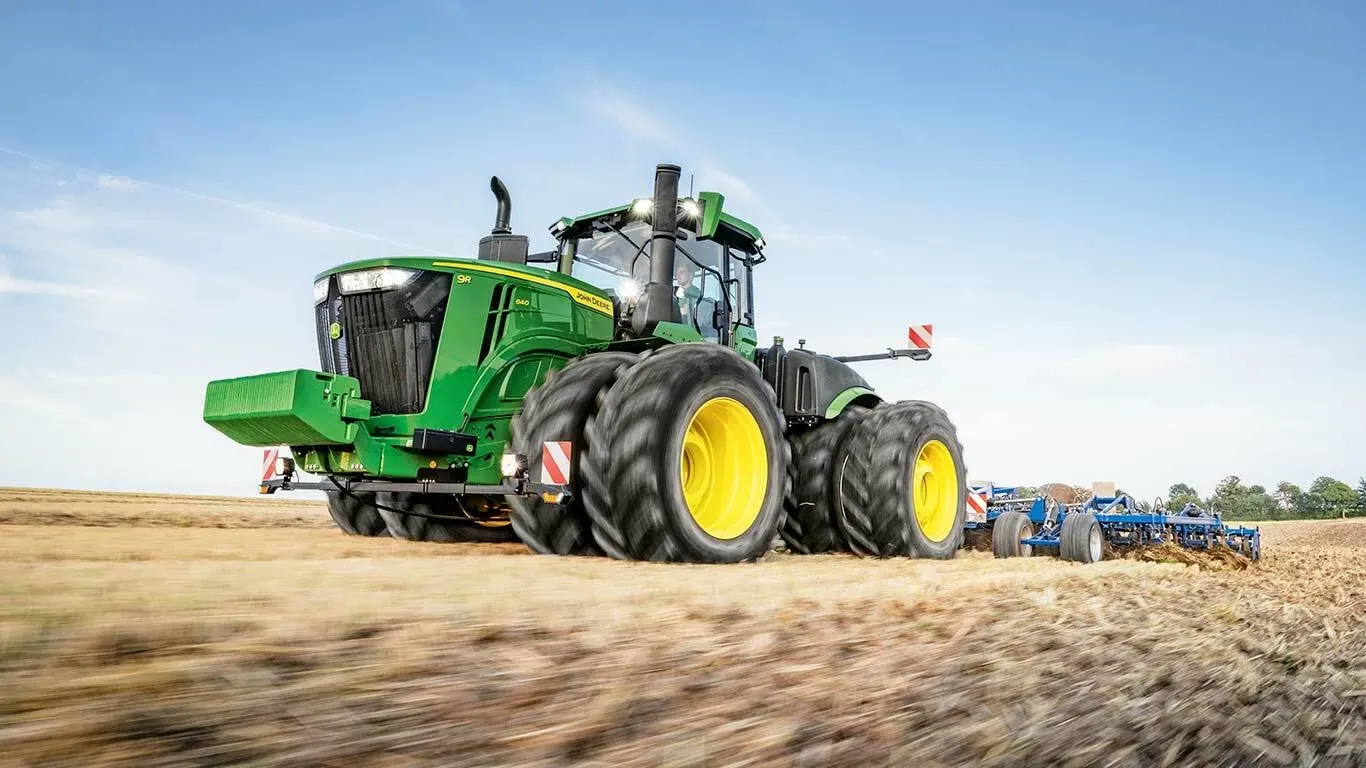 9R 590 Large Tractors | John Deere UK